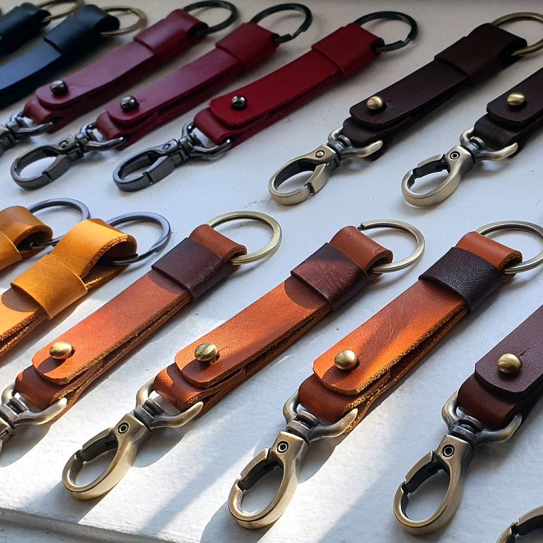Leather Keychain - Indigo - Hand&Fairmade - Limited Editions - SiRo